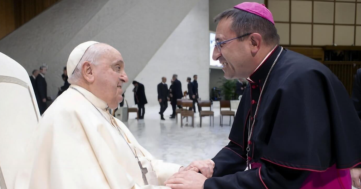 Addio a Papa Francesco. Il vescovo Andrea Migliavacca: "Grande tristezza nel cuore" - Corriere ...